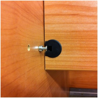 Innovation in Focus: Xybix Adjustable Shelf Connector