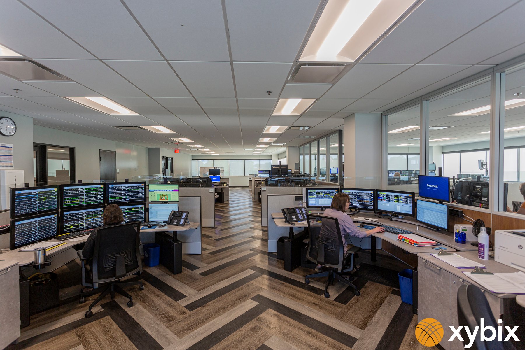 6 Things to Consider When Purchasing A Telemetry Room Desk