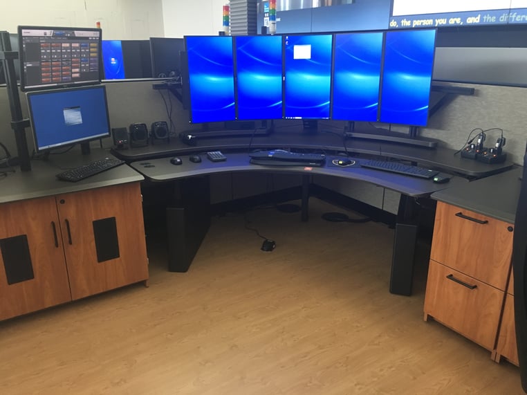 The Latest Trends in Monitors for 911 Dispatch Communications Centers